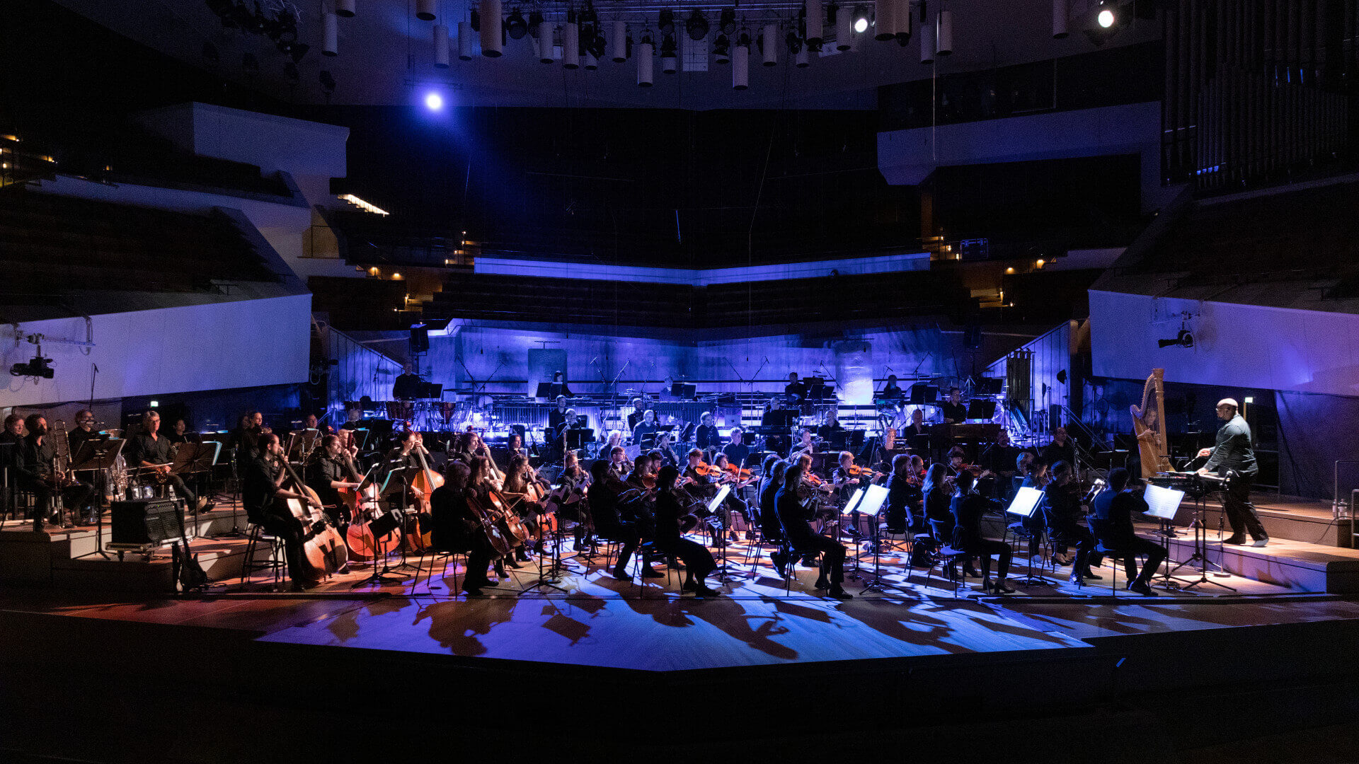 Home / Ensemble Modern